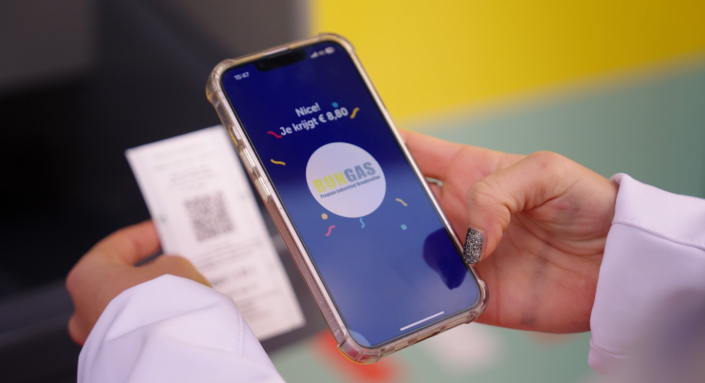 The first 24/7 Quantum bulk-feed machine in the Netherlands | Envipco